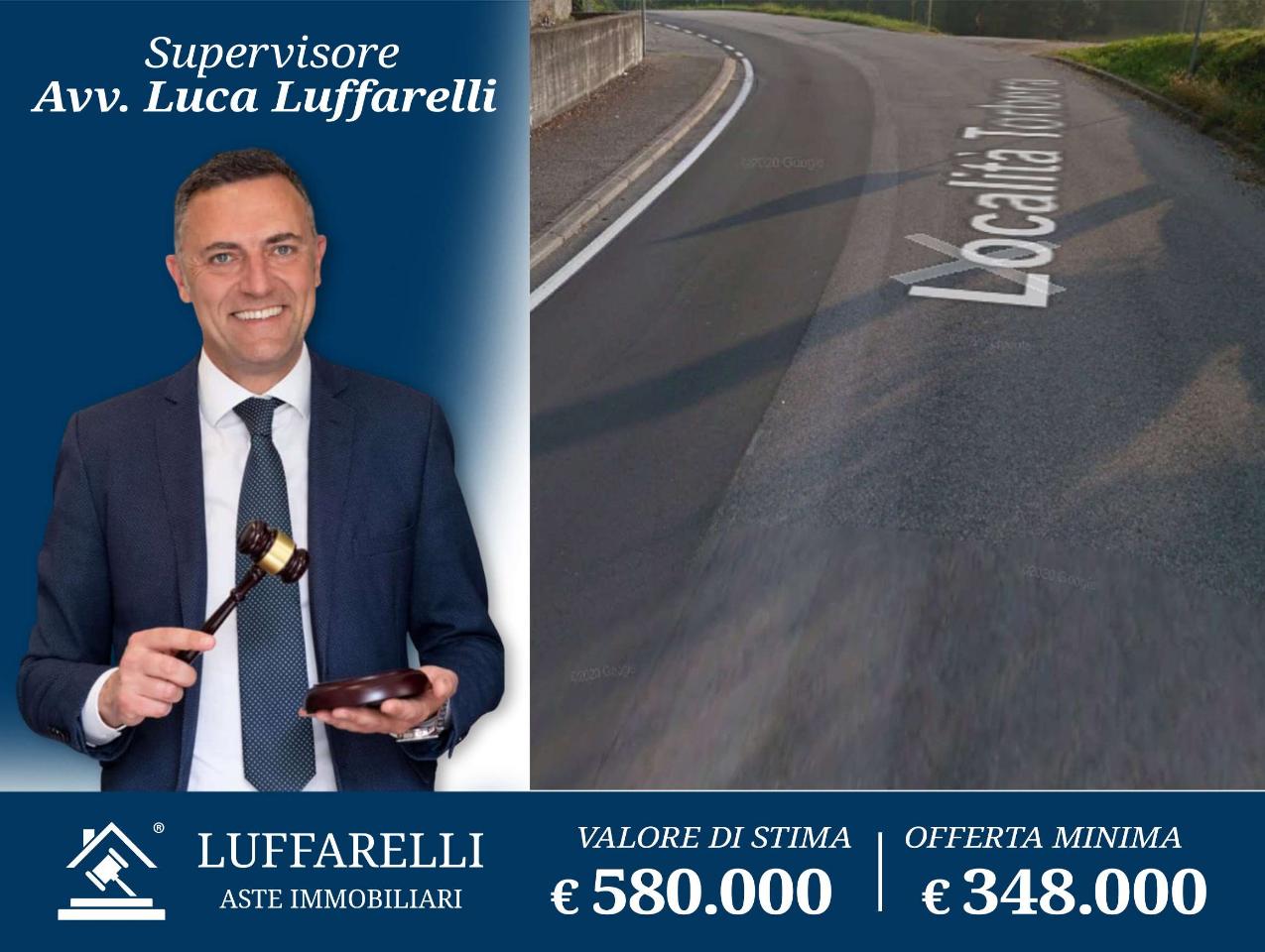 Appartamento in vendita a Angera