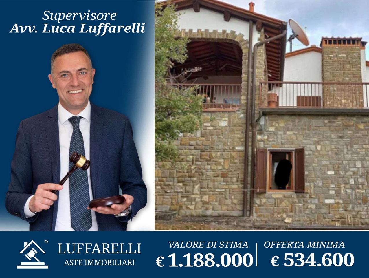 Villa bifamiliare in vendita a Reggello