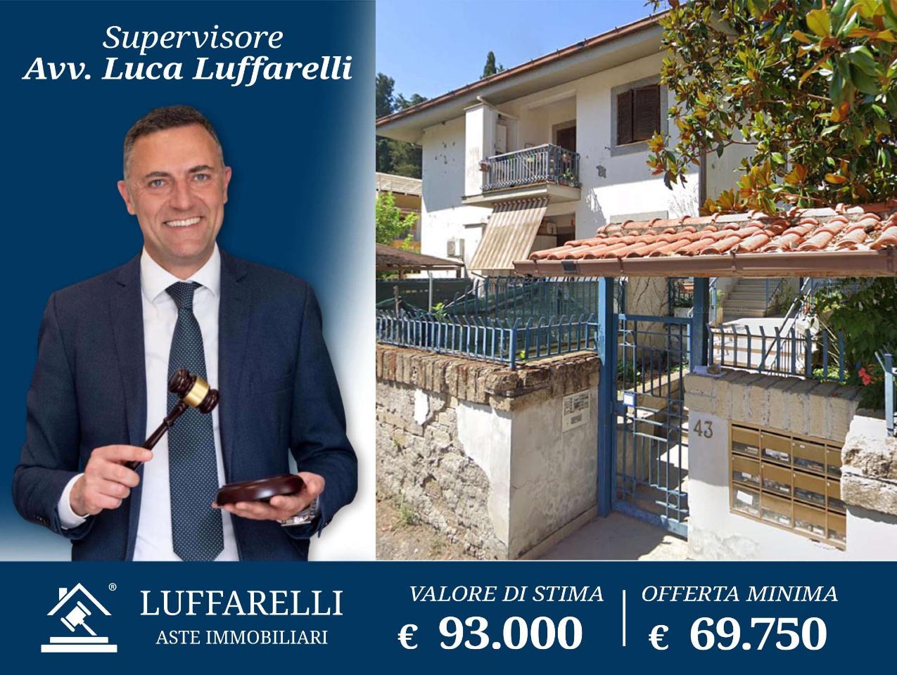 Appartamento in vendita a Roma