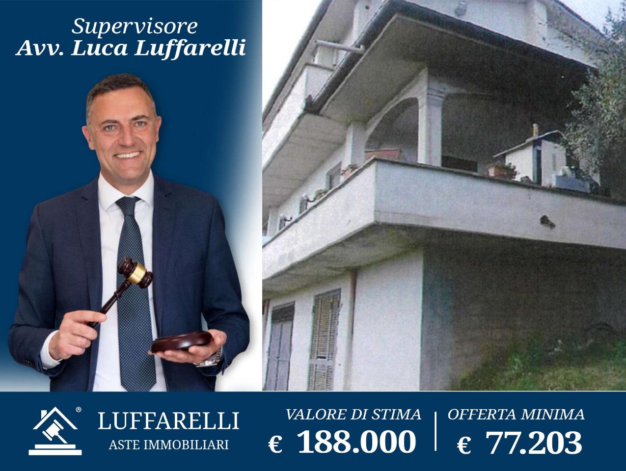 Porzione di villa in vendita a Montefiascone