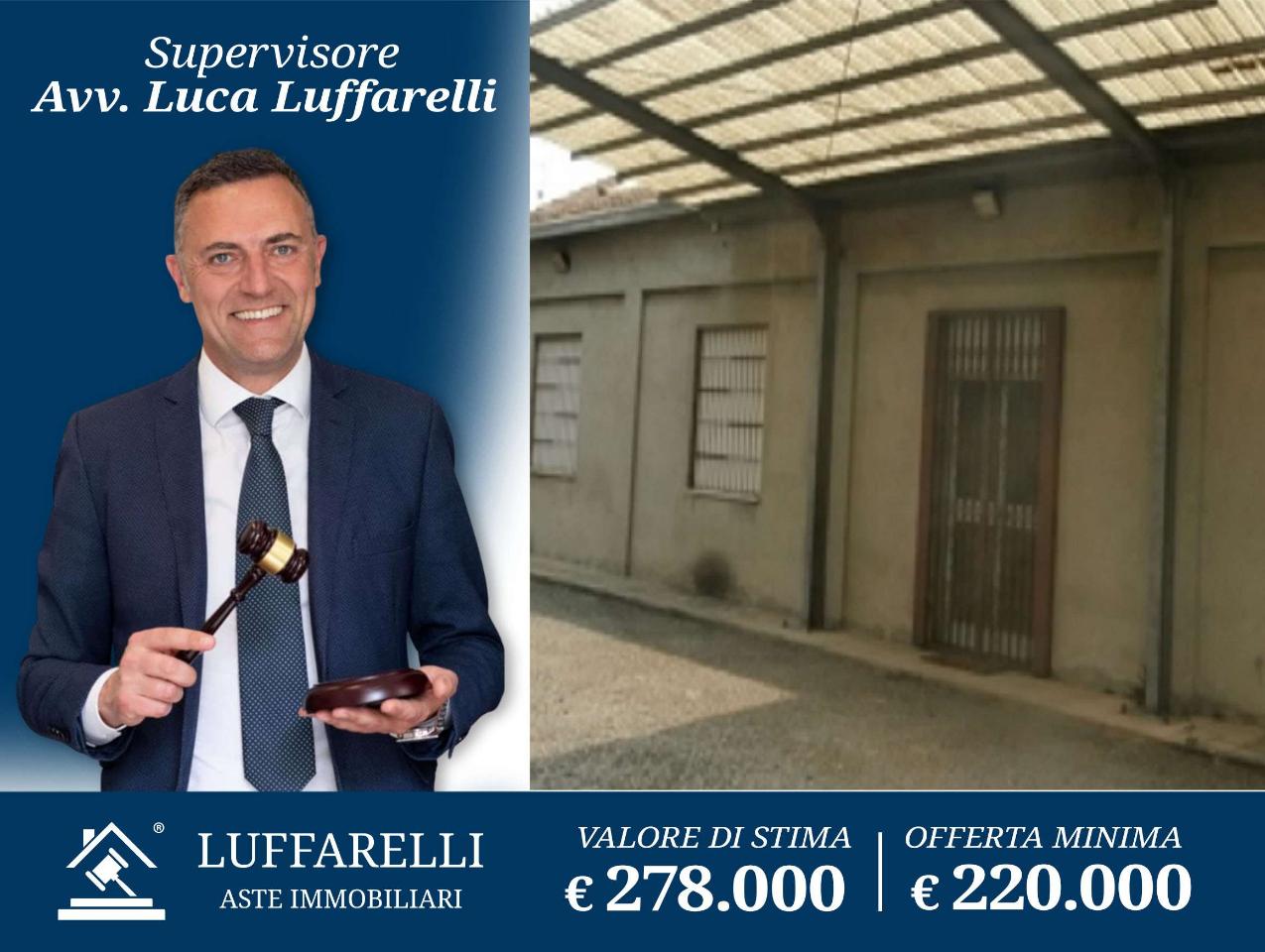 Capannone in vendita a Gallarate