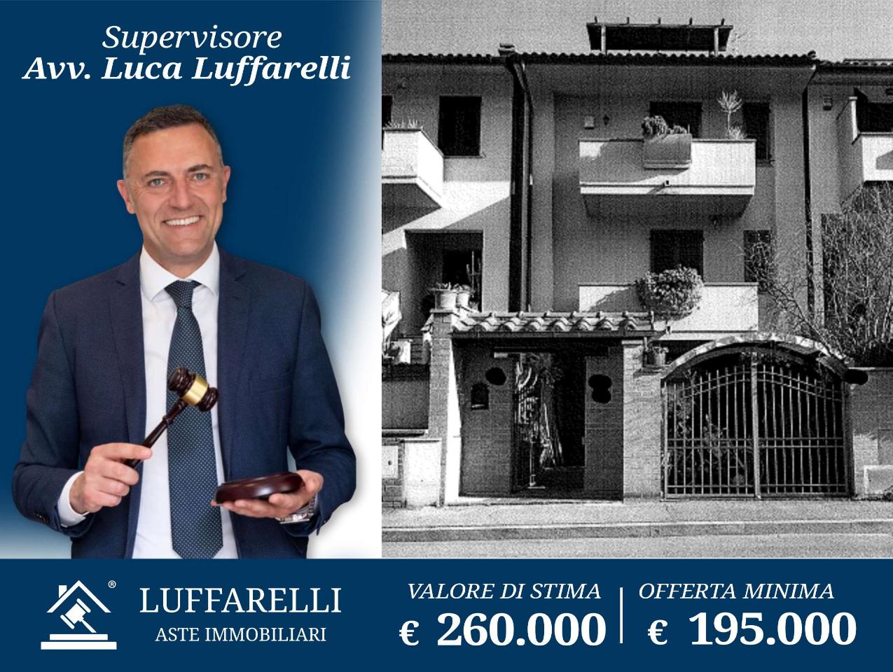 Villa bifamiliare in vendita a Empoli