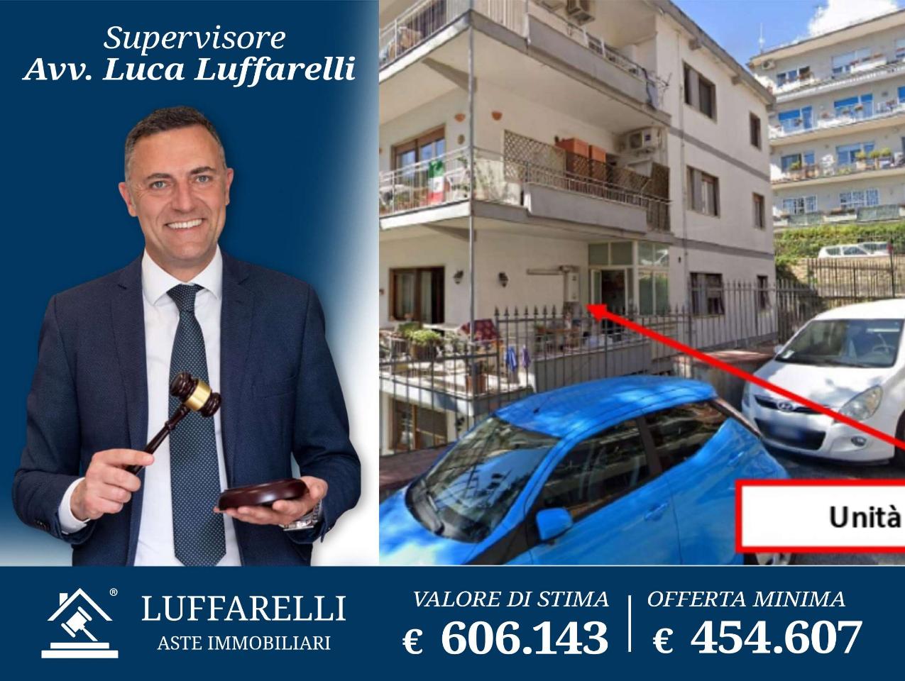 Appartamento in vendita a Napoli