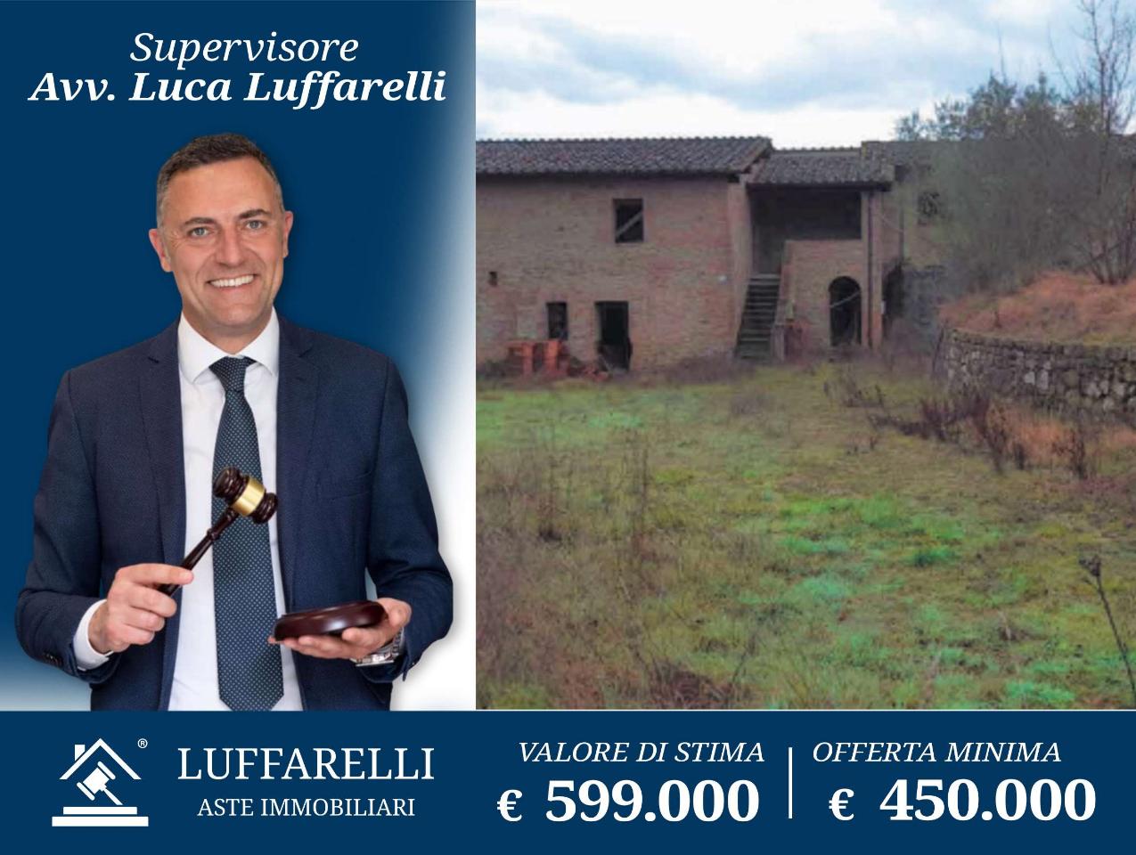 Villa bifamiliare in vendita a Siena