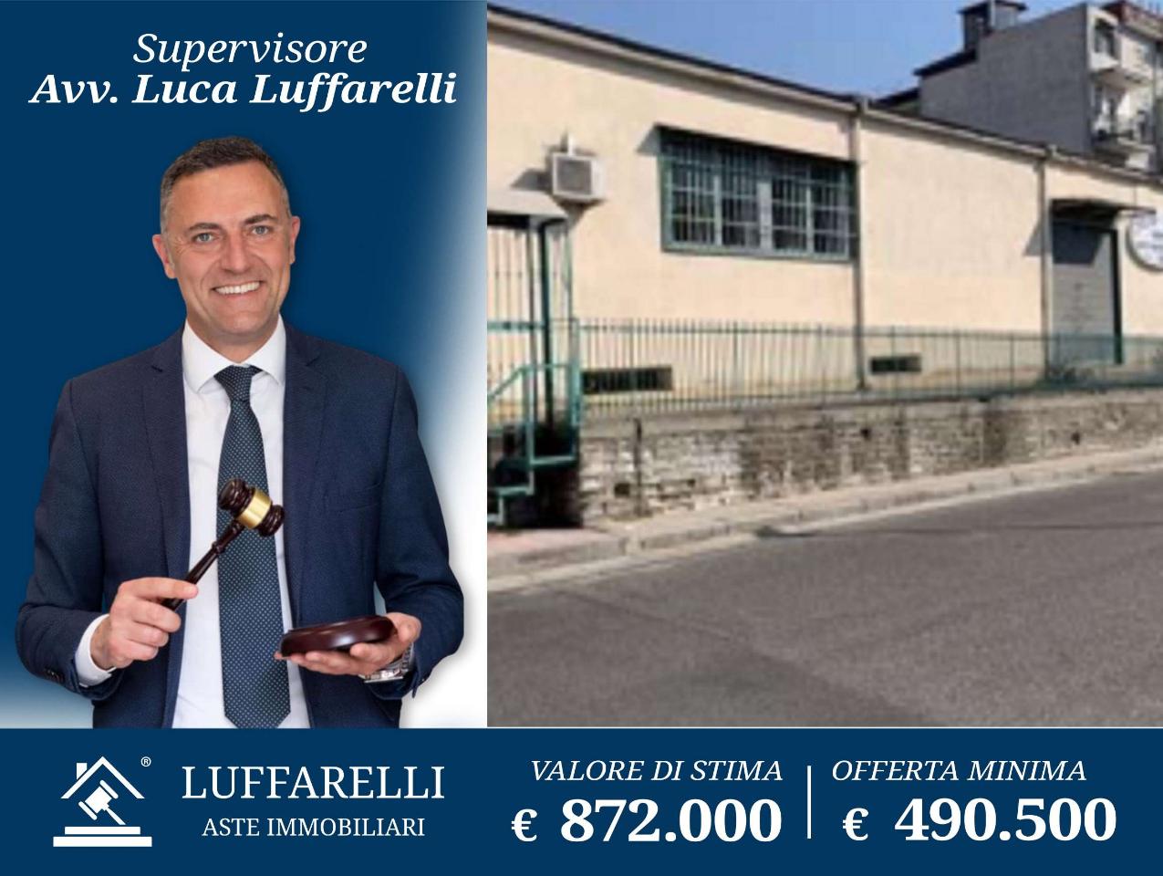 Capannone in vendita a Pozzuoli