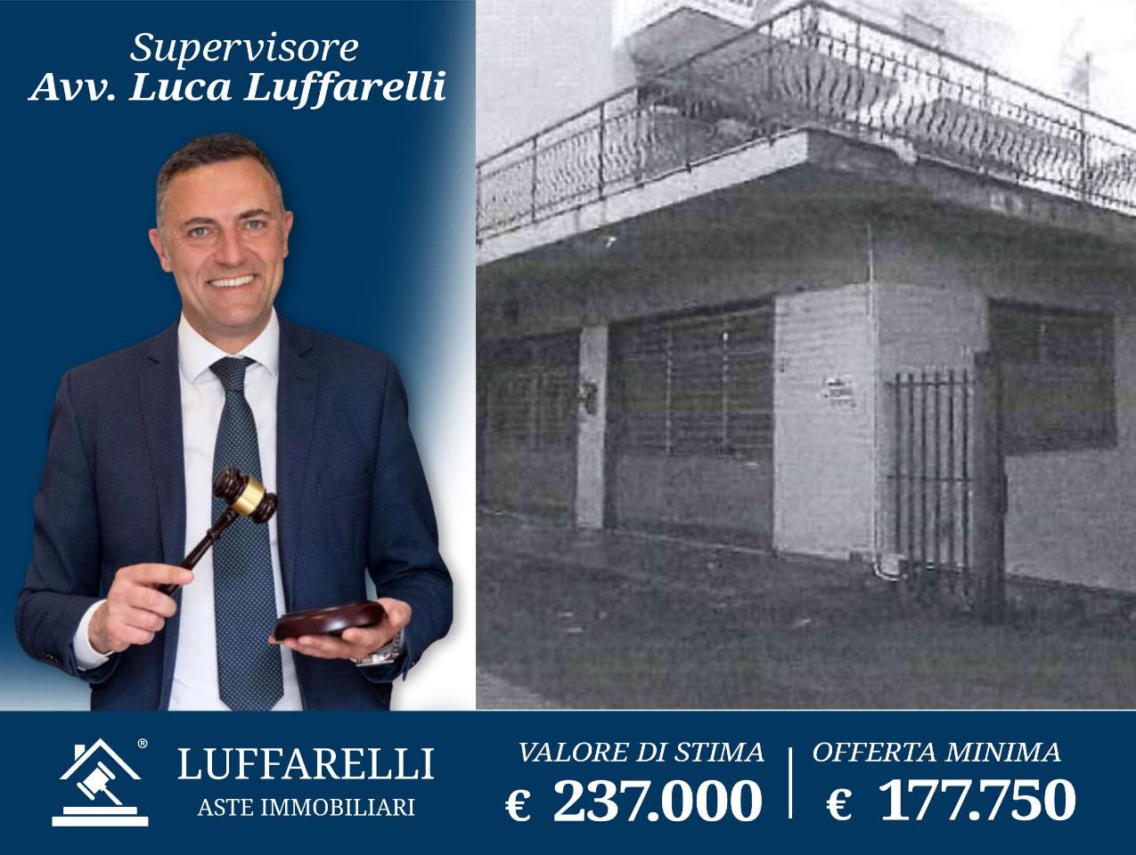 Negozio in vendita a Carlentini