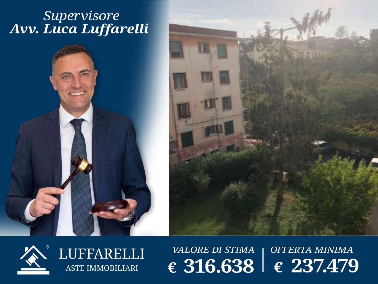 Appartamento in vendita a Napoli