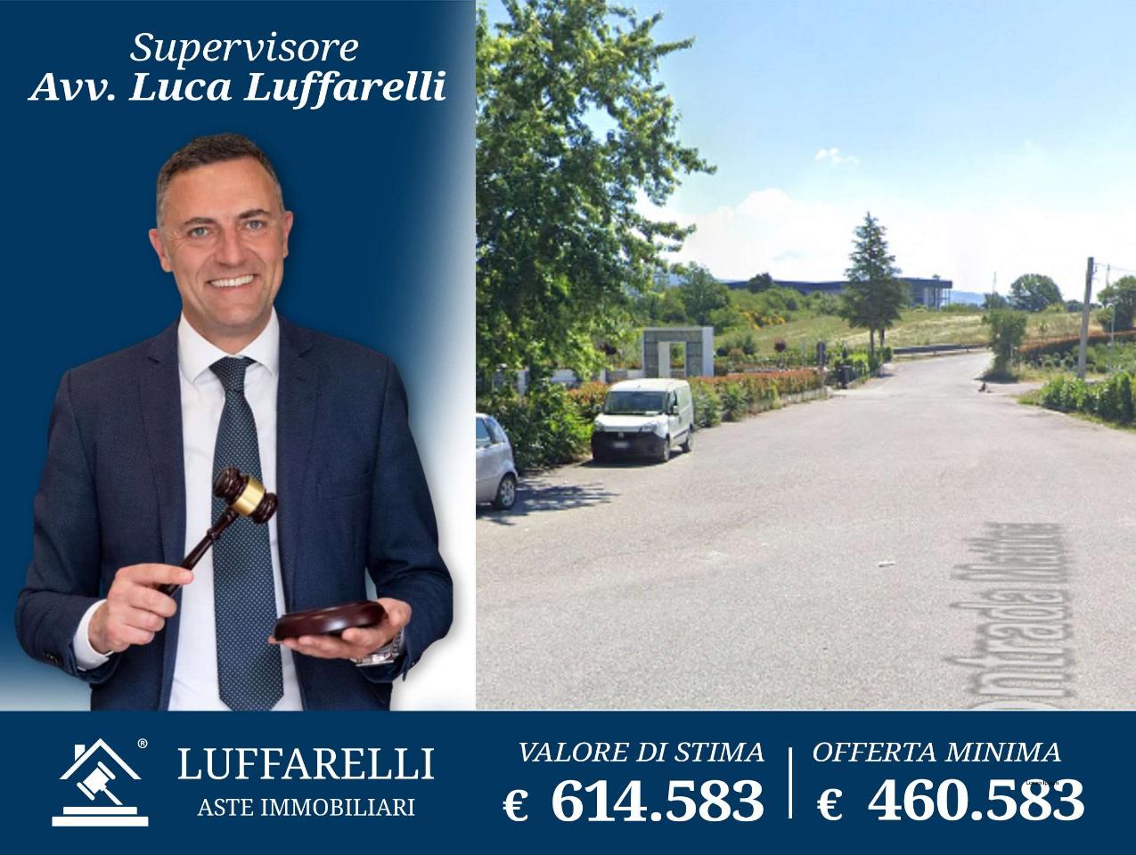 Capannone in vendita a Grumento Nova