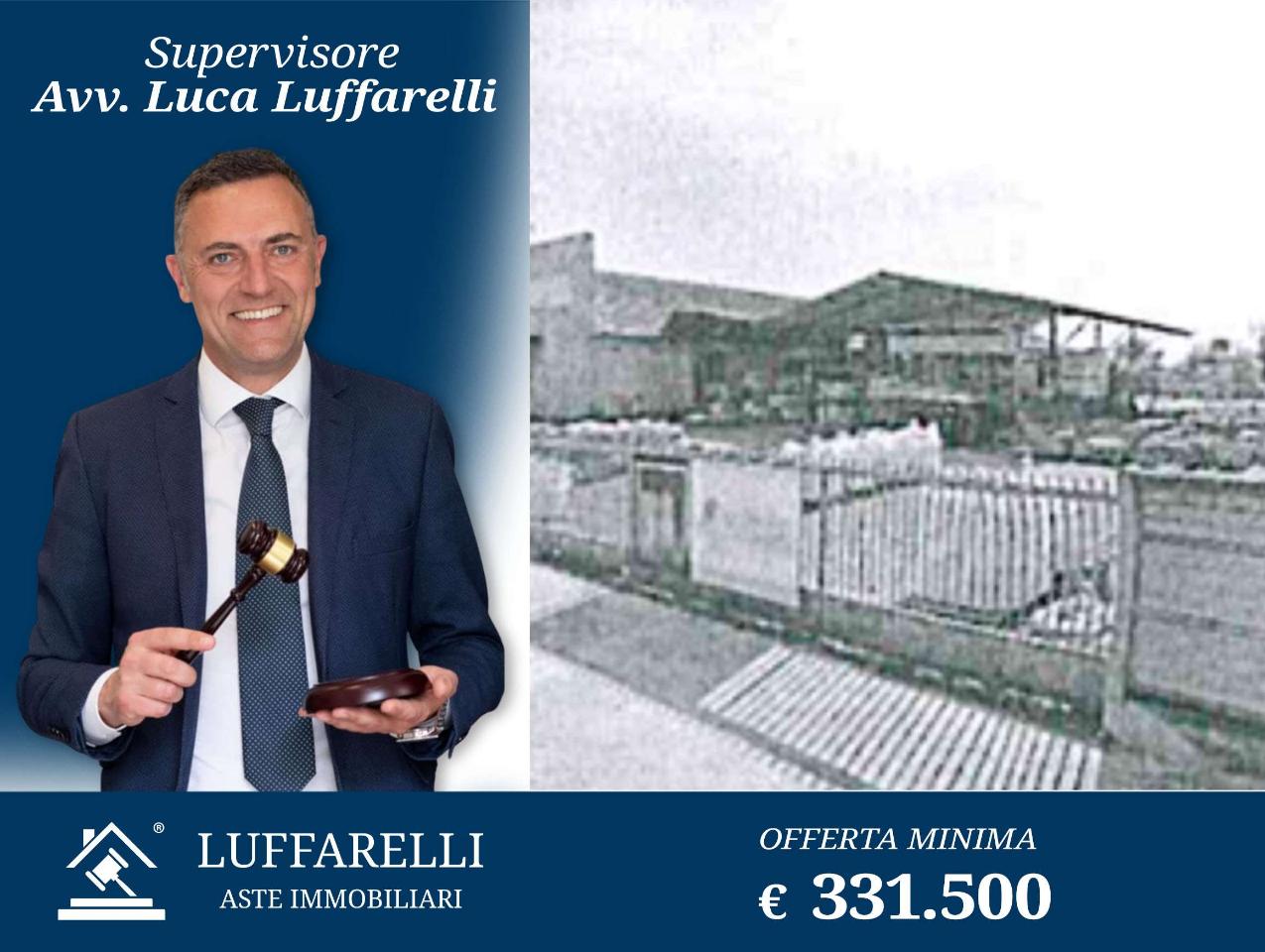 Capannone in vendita a Montelupone