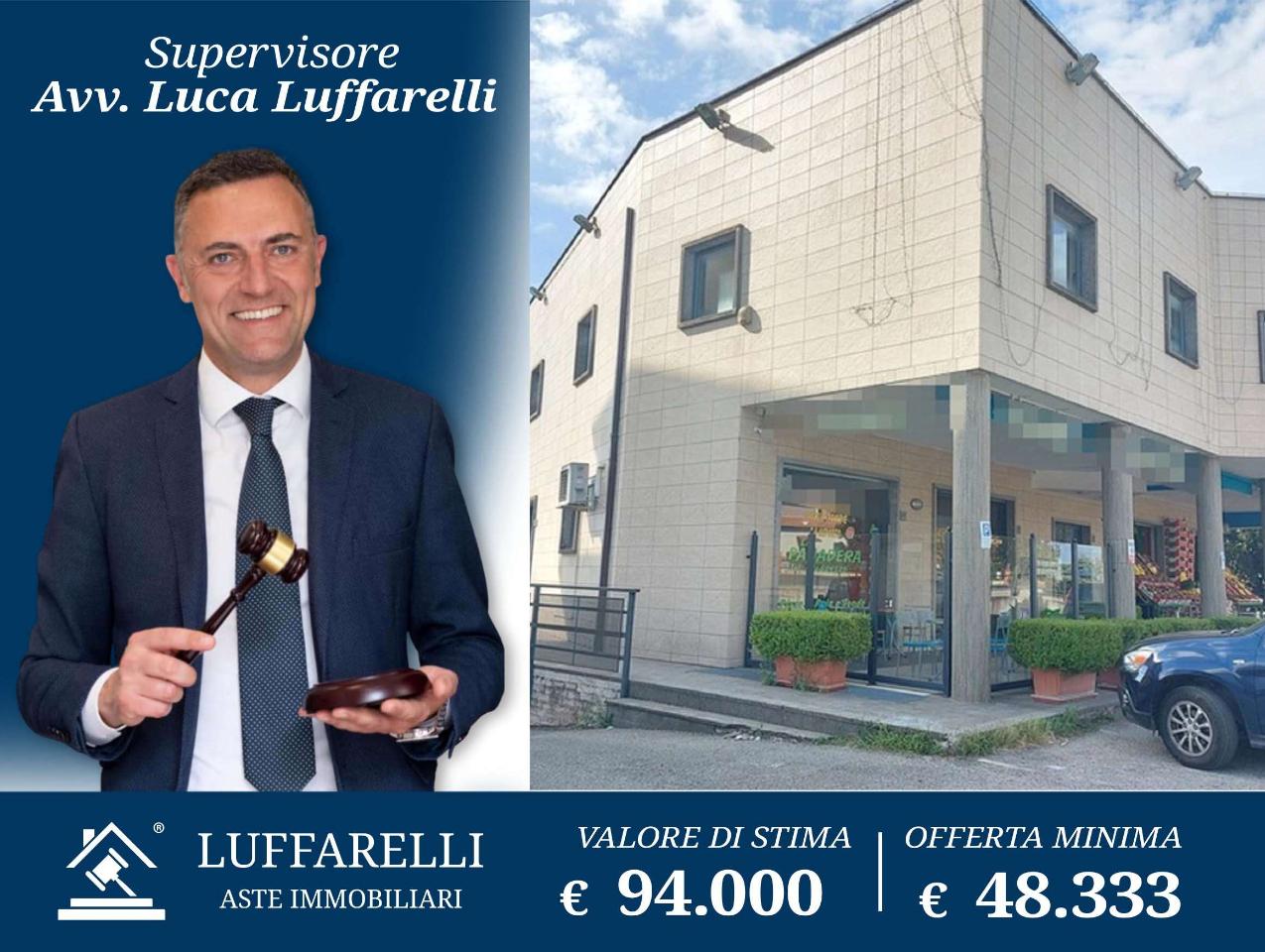 Negozio in vendita a Montopoli Di Sabina