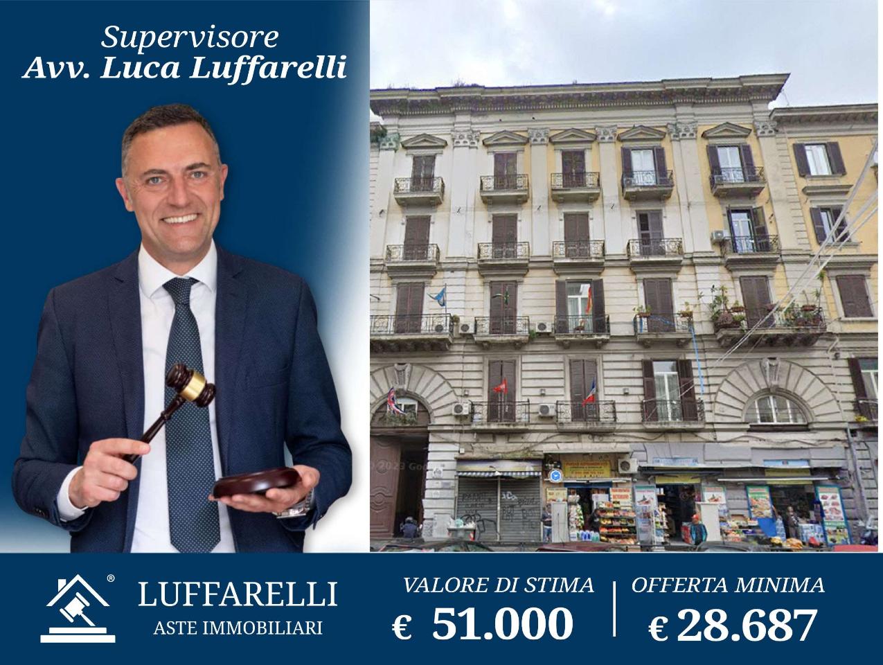 Magazzino in vendita a Napoli