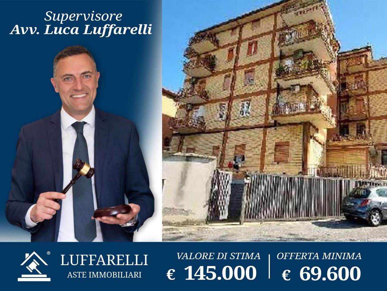 Appartamento in vendita a Roma