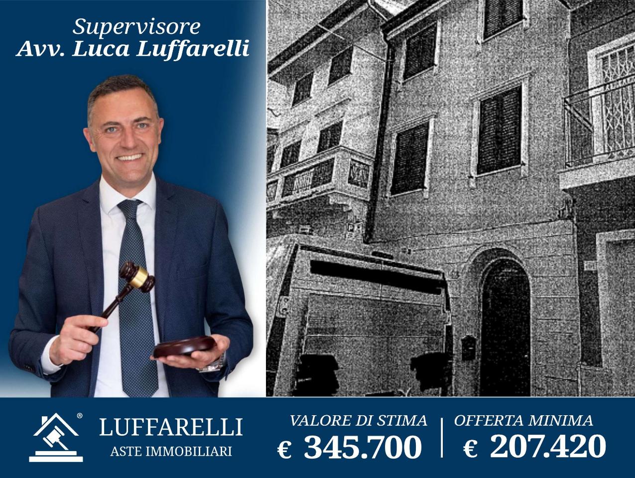 Appartamento in vendita a Viareggio