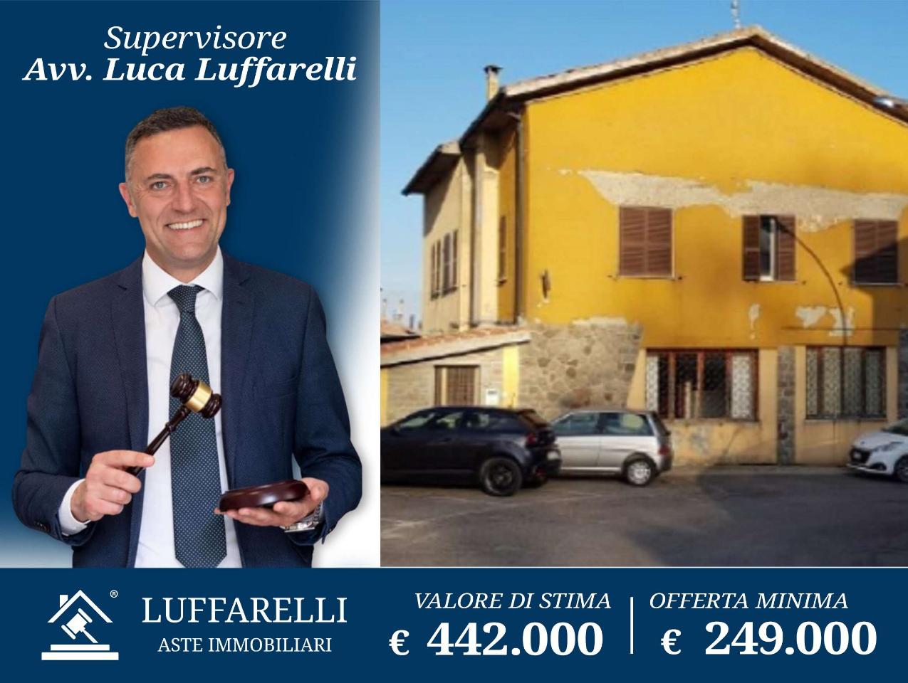 Albergo in vendita a Abbadia San Salvatore