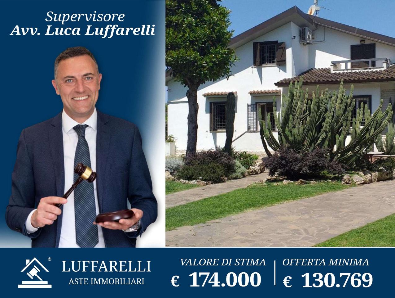 Villa unifamiliare in vendita a Terracina