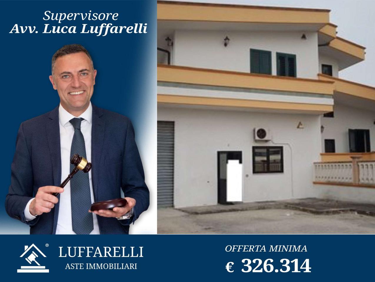 Appartamento in vendita a Surano