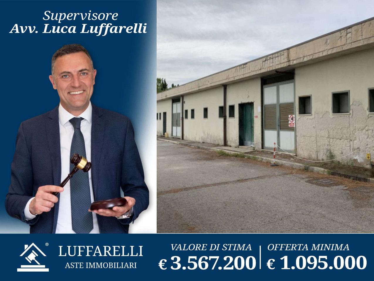 Capannone in vendita a Macerata