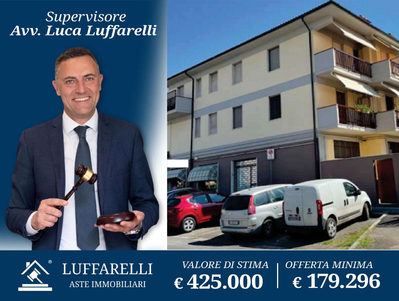 Negozio in vendita a Prato