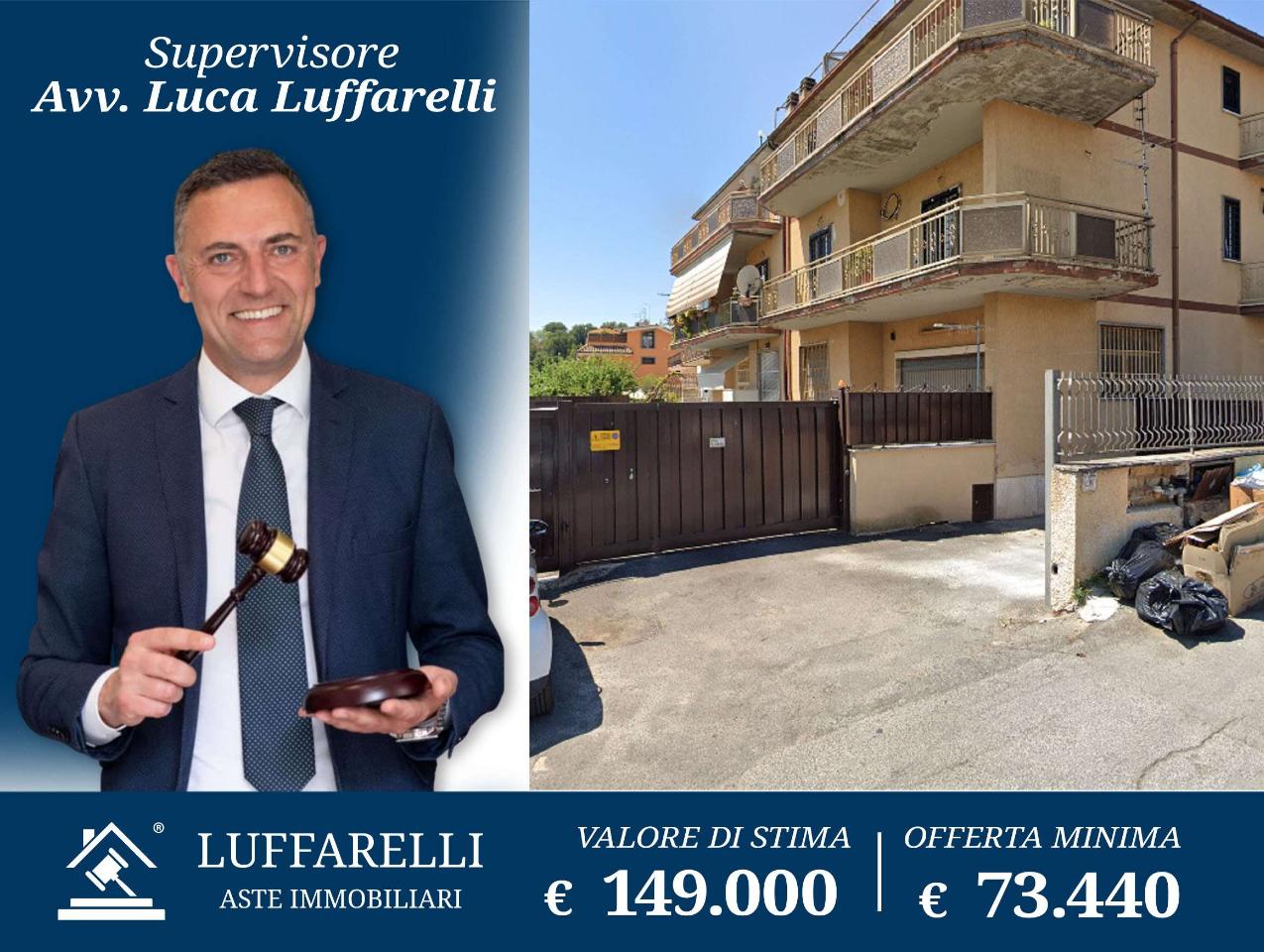 Garage - Posto auto in vendita a Roma