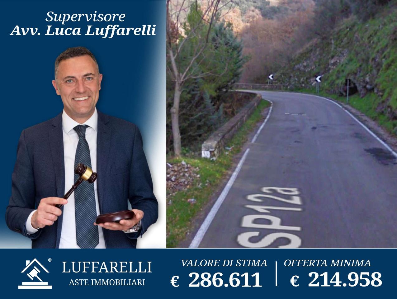 Locale commerciale in vendita a Castelcivita