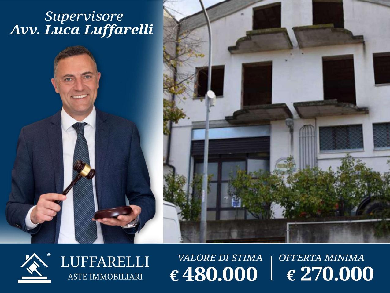 Capannone in vendita a Ripacandida