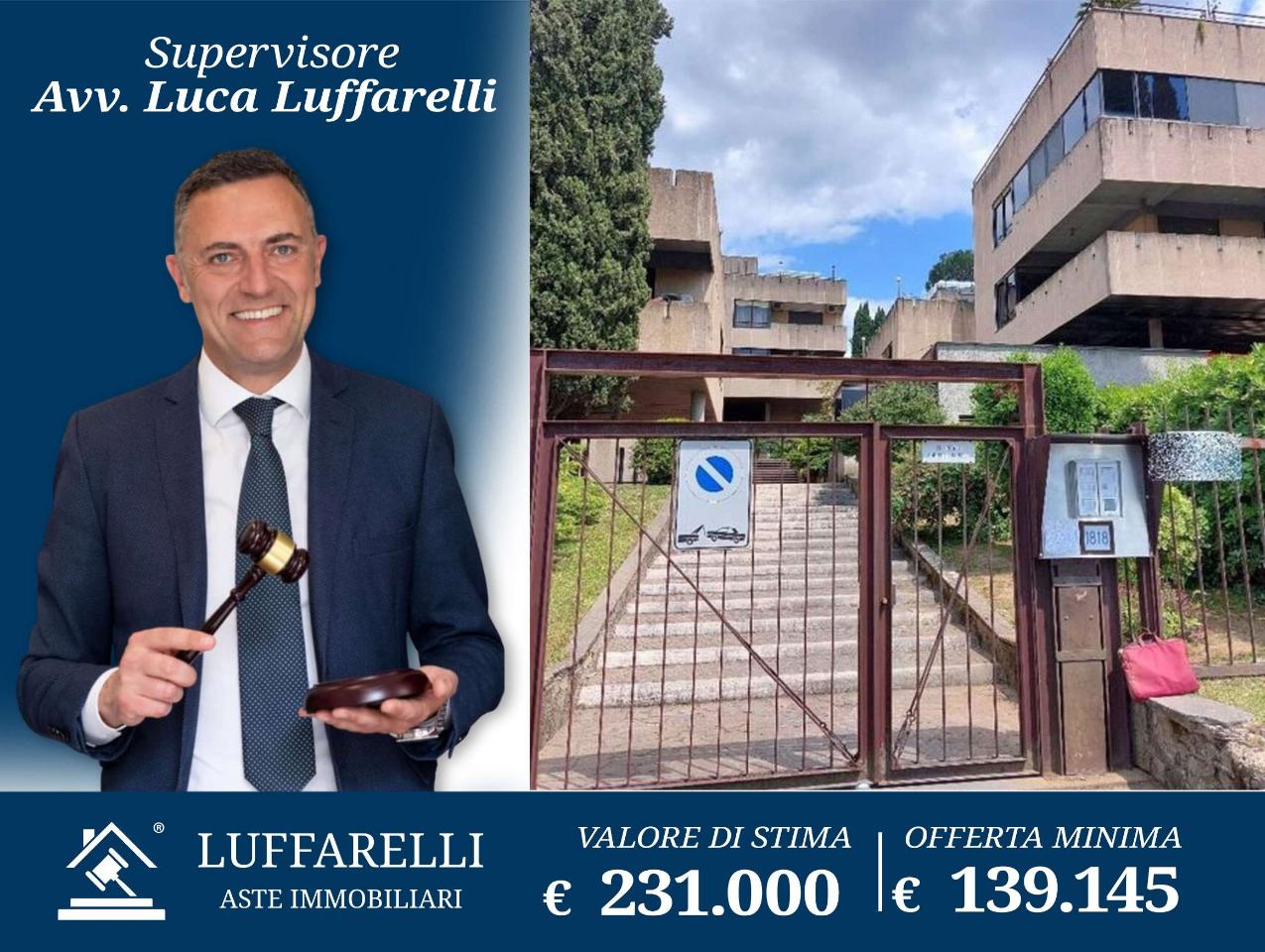 Appartamento in vendita a Roma