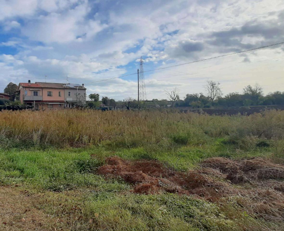 Terreno edificabile in vendita a Fano