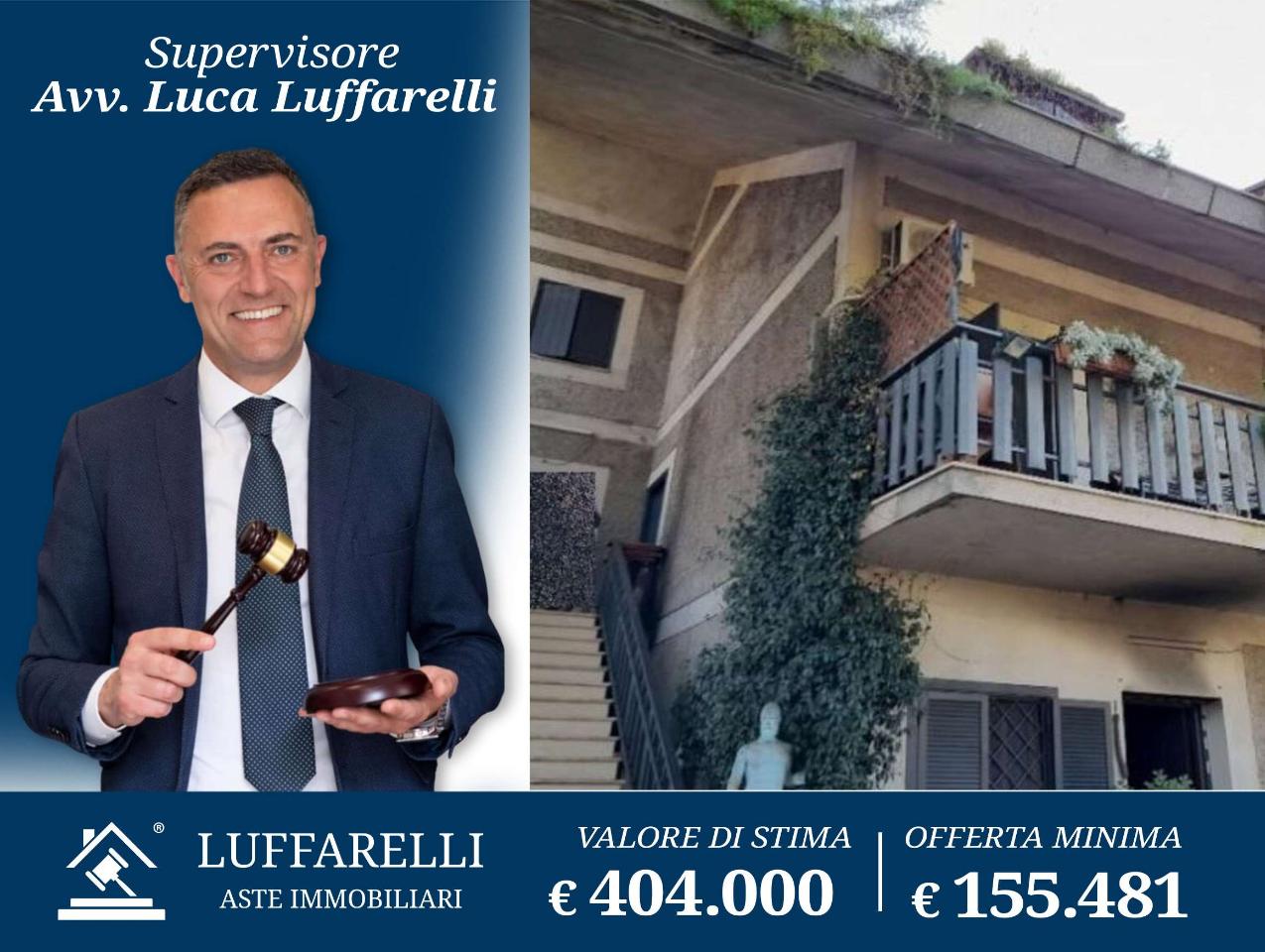 Porzione di villa in vendita a Roma