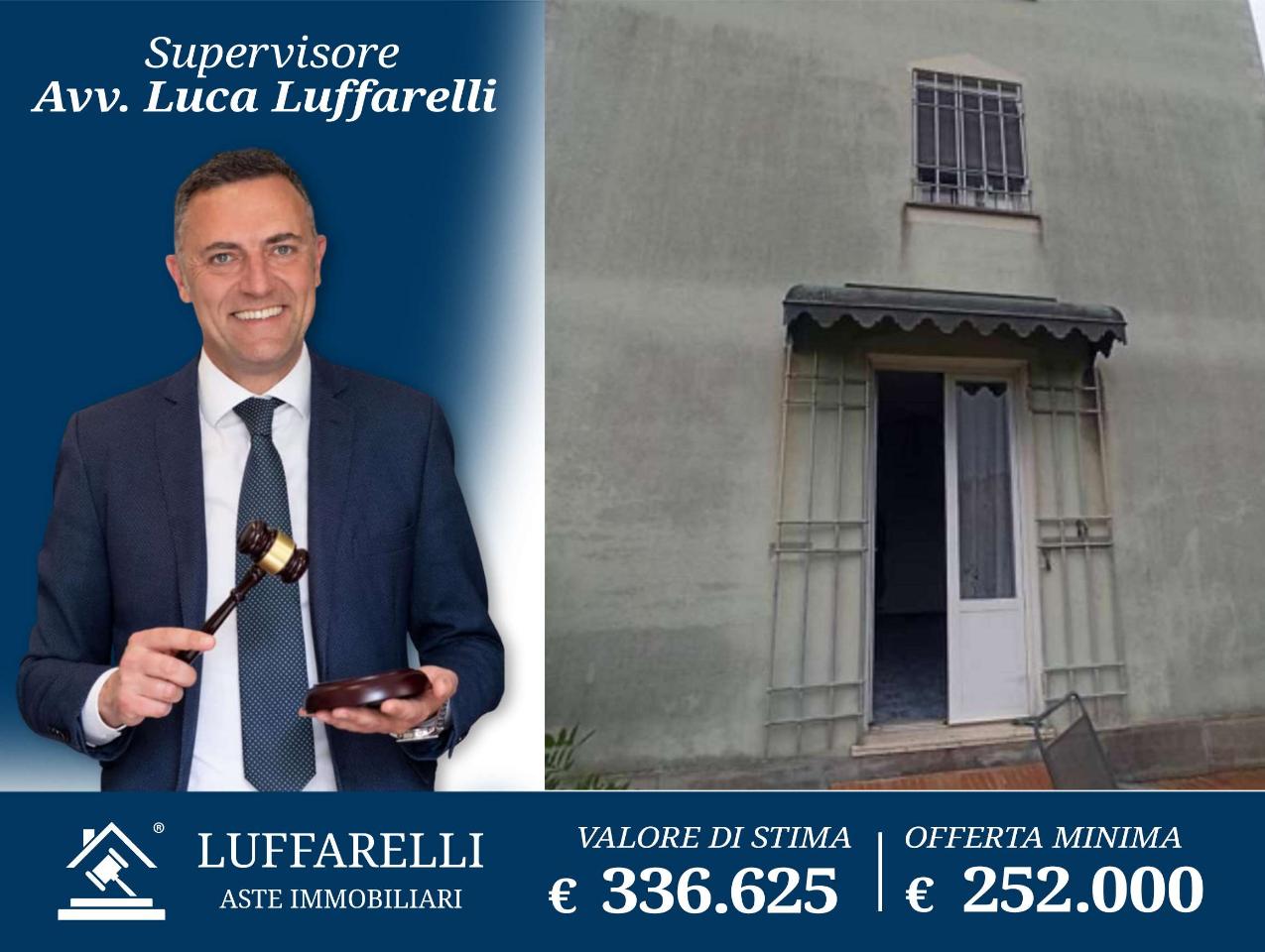 Casa indipendente in vendita a Noli