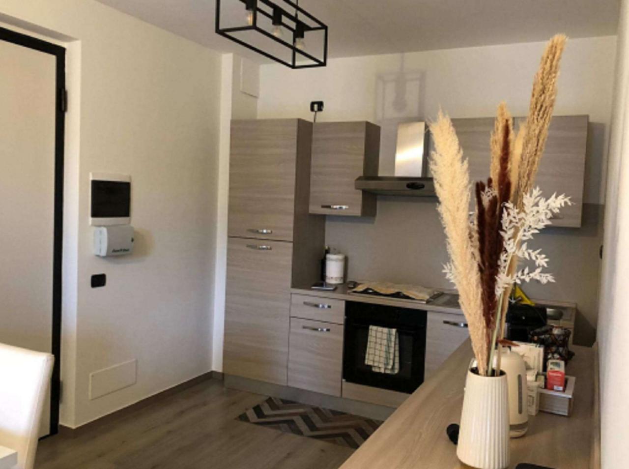 Appartamento in vendita a Monguzzo Foto-4