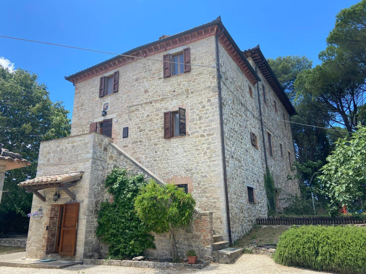 Rustico in vendita a Todi