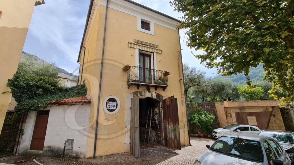 Magazzino in vendita a Roccasecca