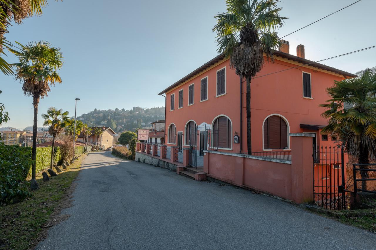 Hotel in vendita a Meina