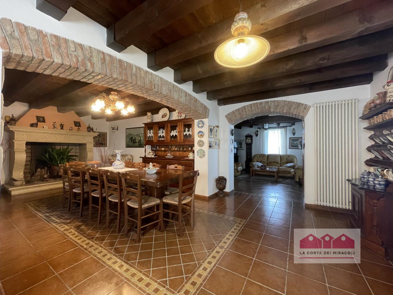 Casa indipendente in vendita a Villaga