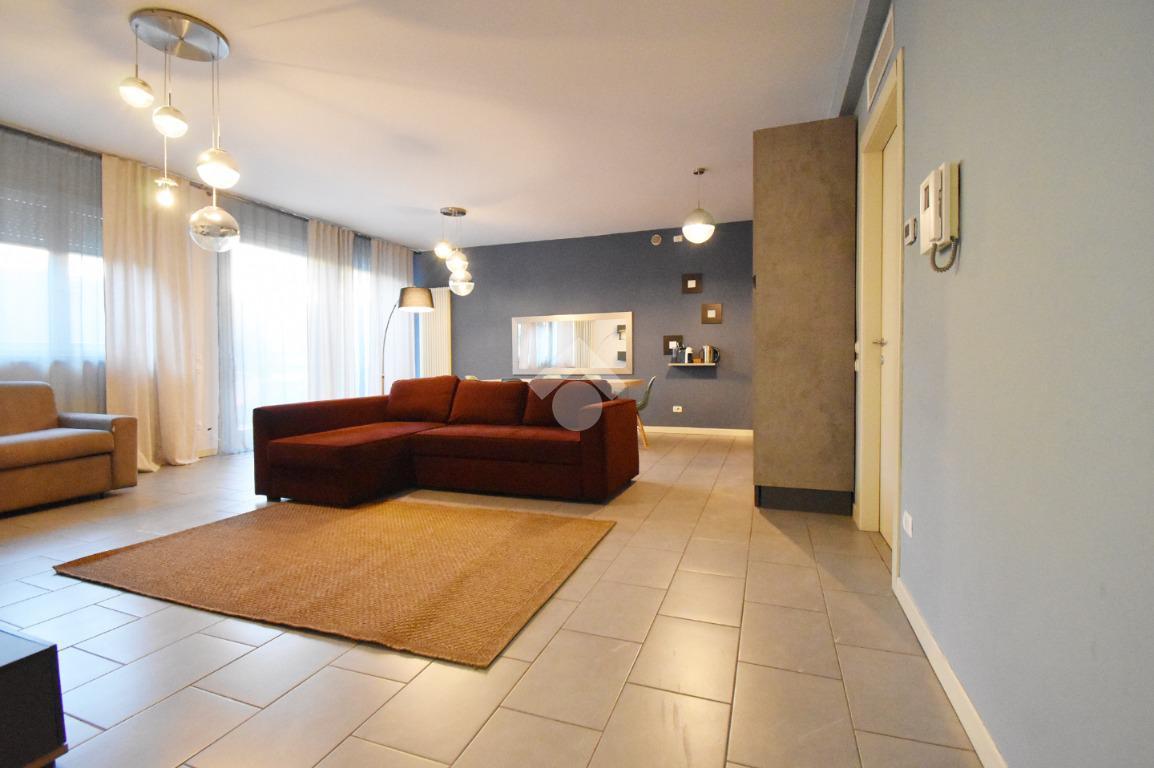 Appartamento in vendita a Seriate