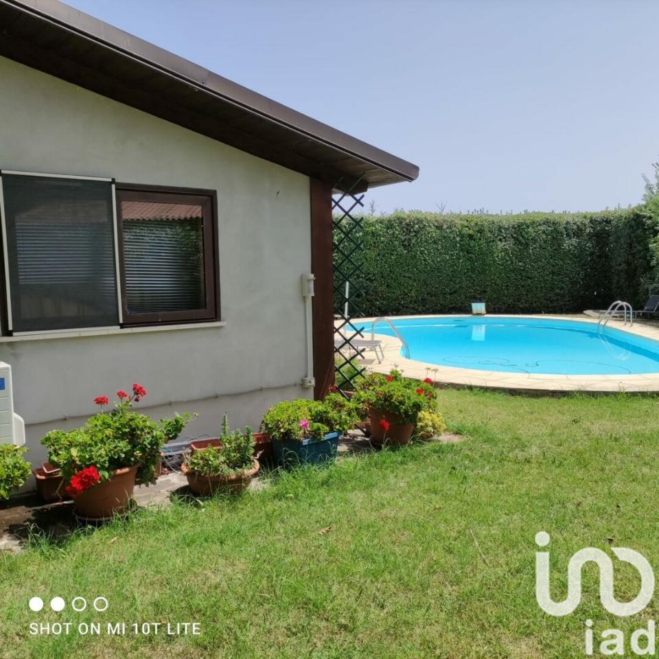 Villa in vendita a San Costanzo