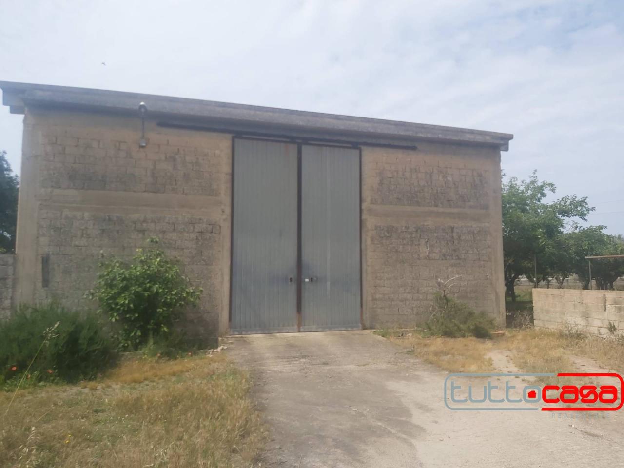 Capannone in vendita a Scicli