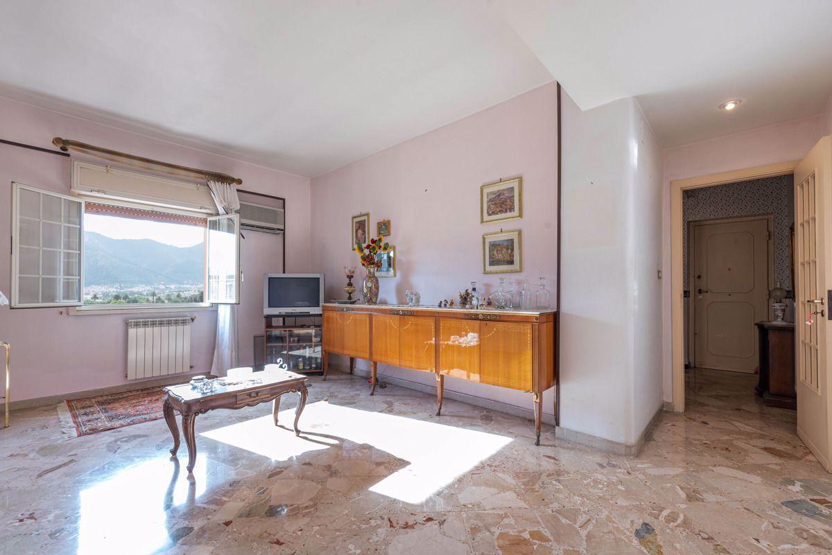 Appartamento in vendita a Palermo