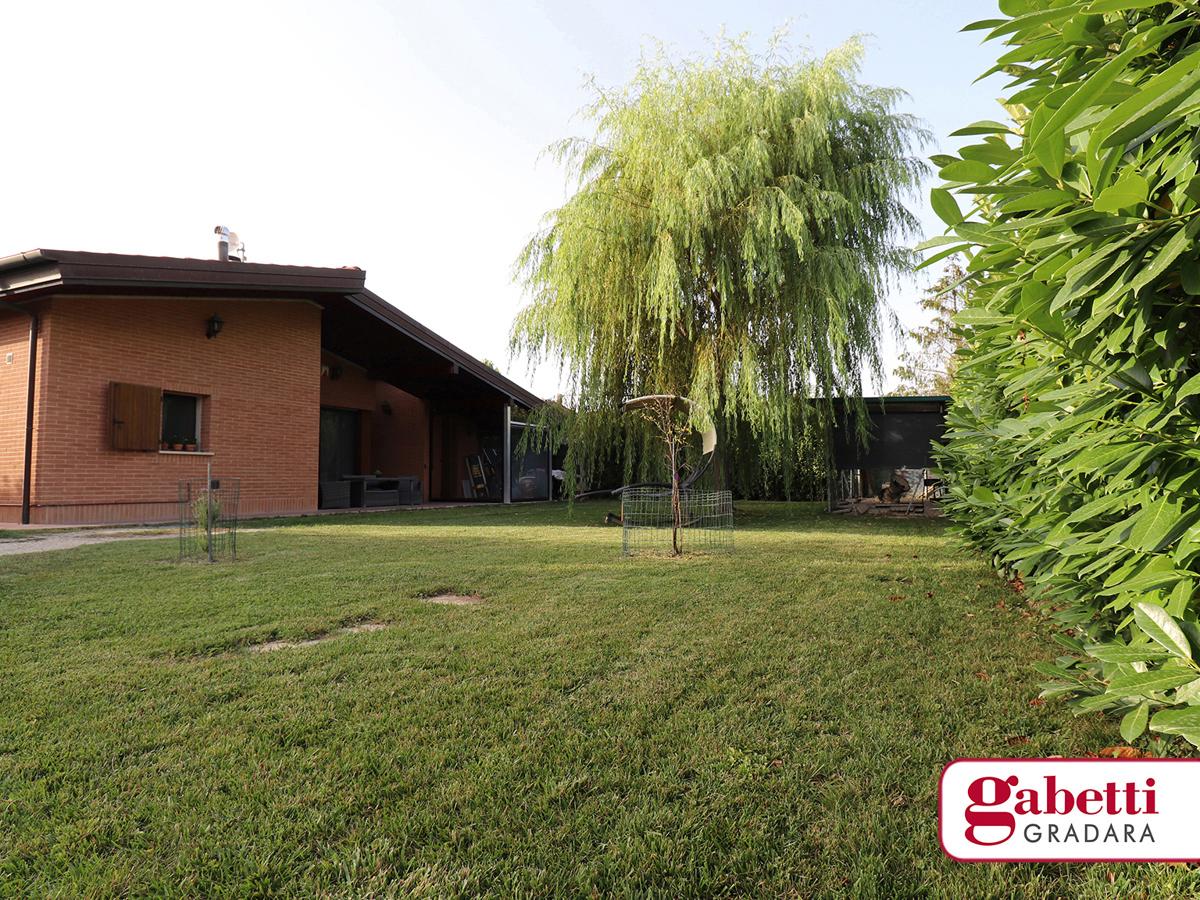 Villa in vendita a Gradara
