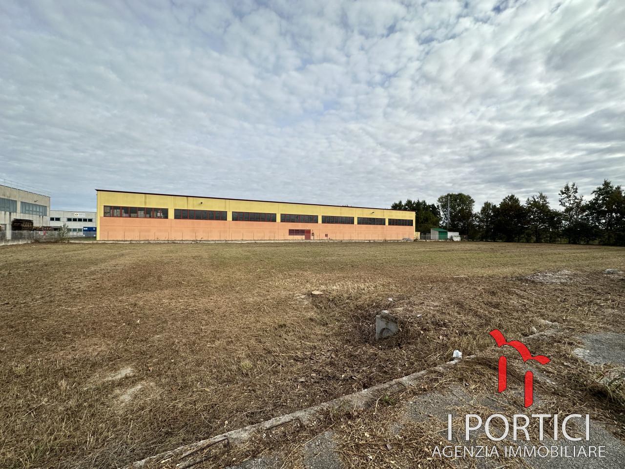 Terreno edificabile industriale in vendita a Morgano