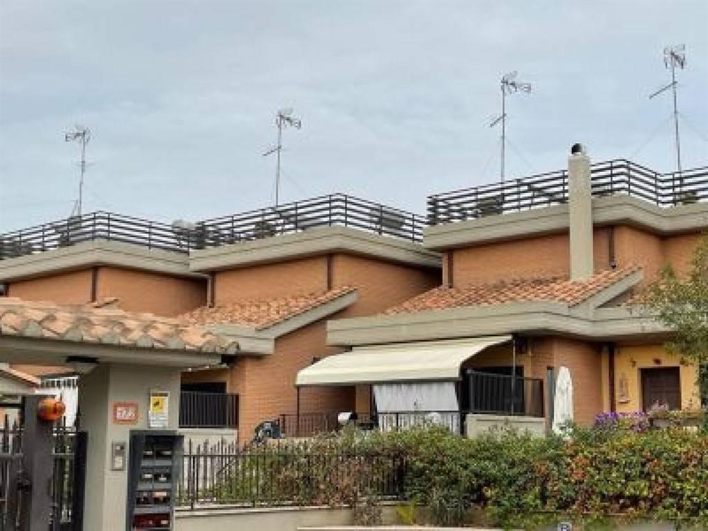 Villa a schiera in vendita a Roma