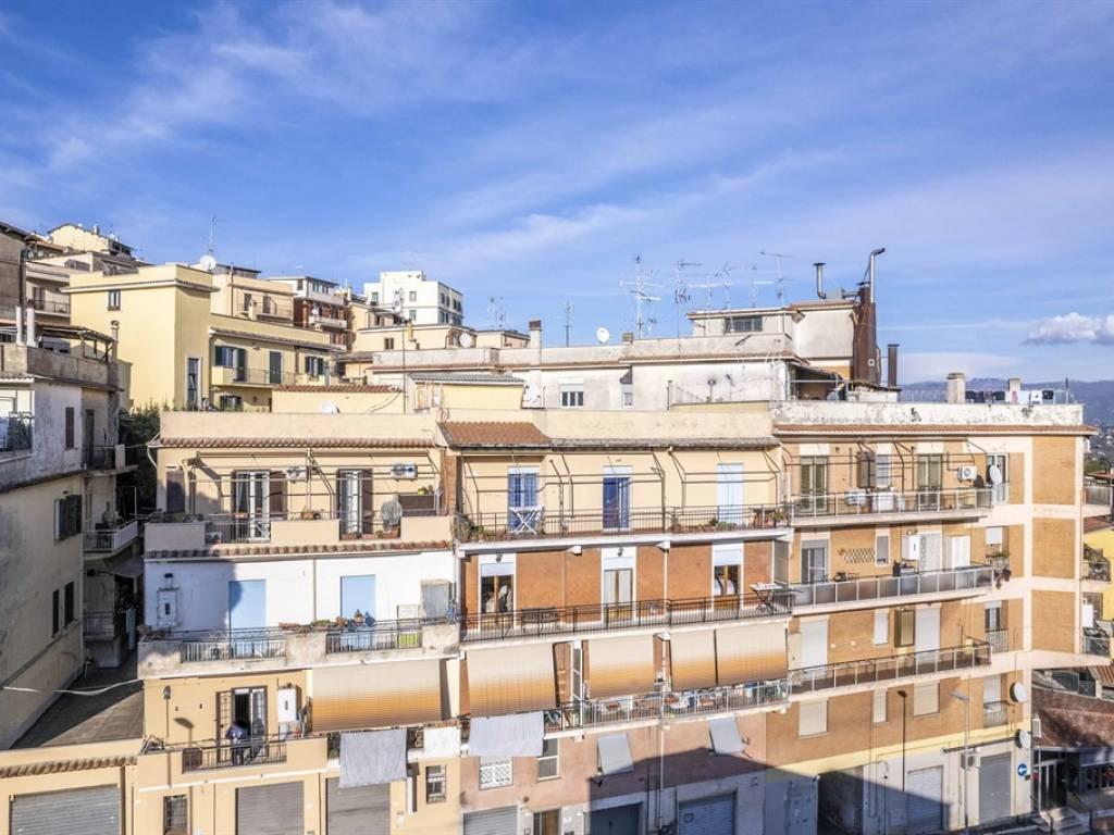 Appartamento in vendita a Colonna