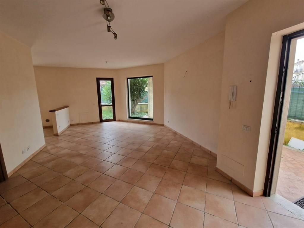 Villa in vendita a Cave