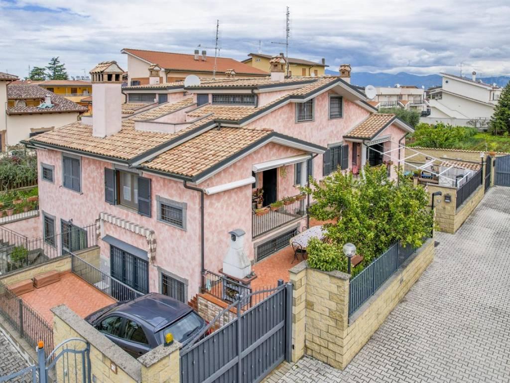 Villa in vendita a Roma