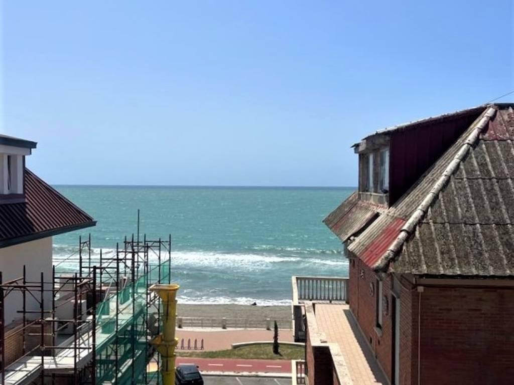 Attico in vendita a Roma