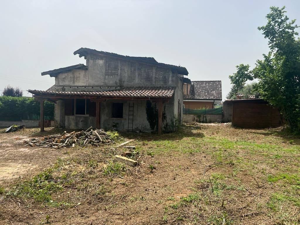 Villa in vendita a Labico