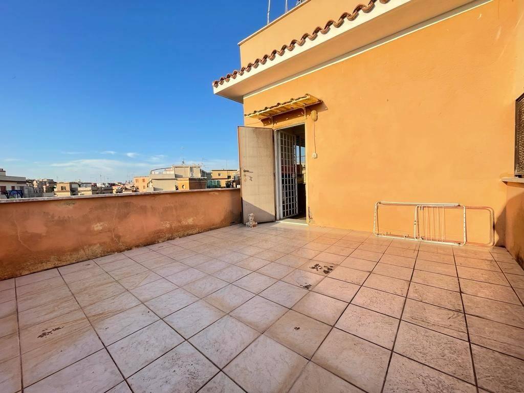 Attico in vendita a Roma