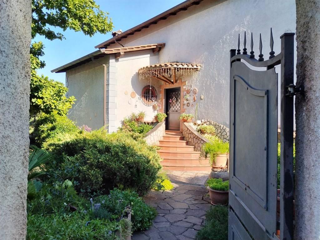 Villa in vendita a Cave