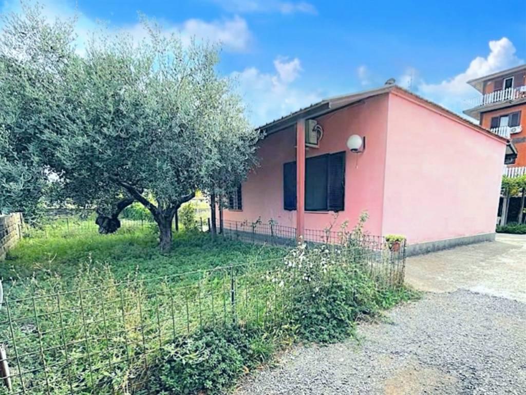 Villa in vendita a Roma