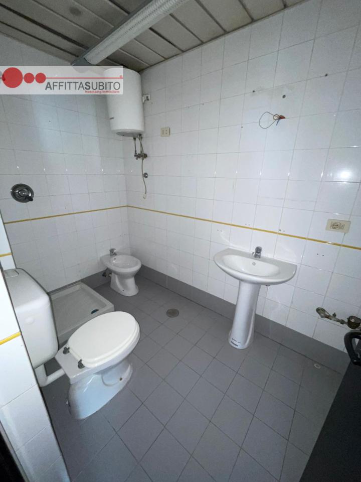 Ufficio in affitto a Napoli